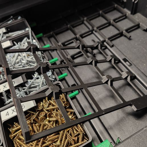 STL file Milwaukee Packout 4 Drawer Gridfinity minimal plastic used 🧰 ...