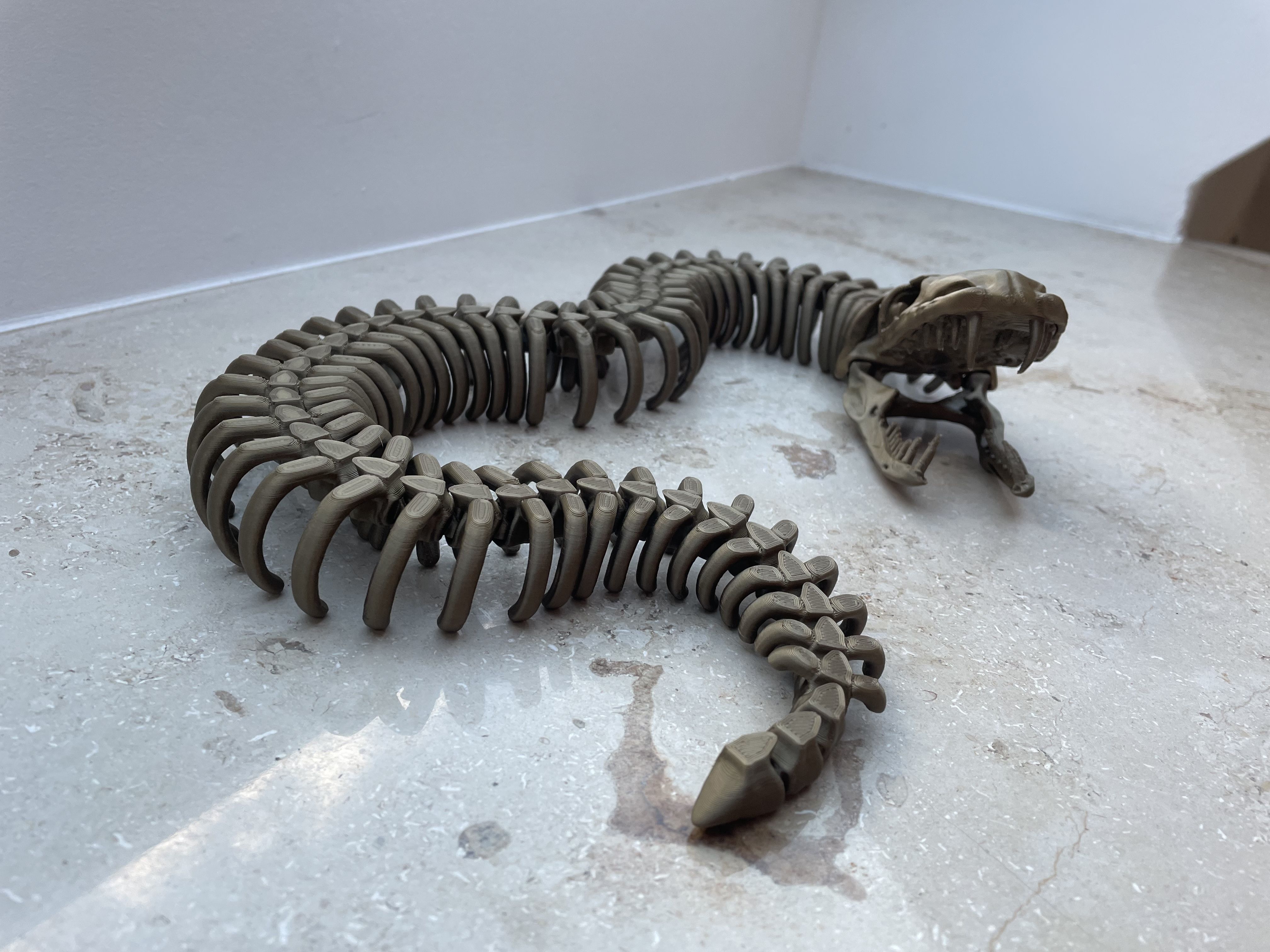 3D printing ARTICULATED SKELETON SNAKE • made with Modified Eryone ER ...