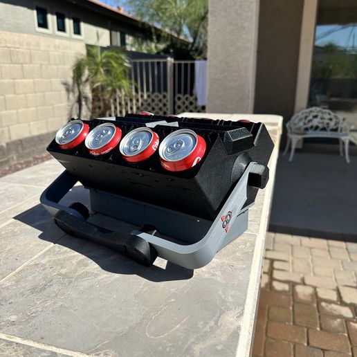 🥫 The Original V8 Can Cooler Motor or Engine Ice Chest・ 3D File for ・Cults
