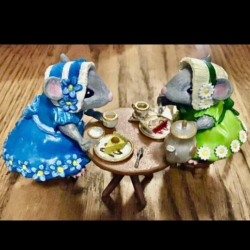 🫖 Audrey and Maddie Sister Mice with Tea, Coffee & Pie・Free STL File ...