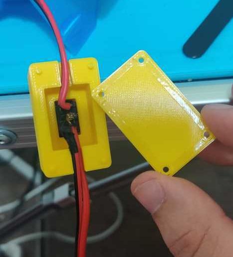 Free 3D file box for small switch 📦 ・3D print object to download・Cults