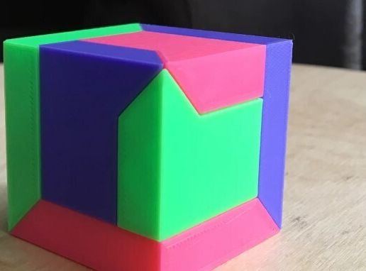 3D file Puzzle cube fidgit toy, in place print great for kids, autism ...