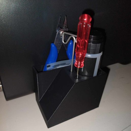 STL file Flashforge 5m tool stand 🧞‍♂️ ・3D print object to download・Cults