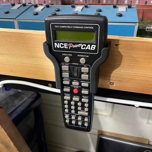 🚕 NCE Power Cab Handheld Controller Holders Various Designs・ STL File ...