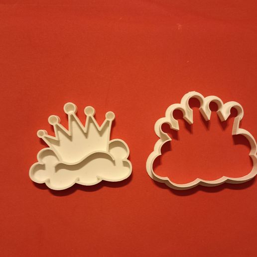 Stl File Crown đ In A Cloud âïž Cookie Cutteră»3d Print Object To Downloadă»cults