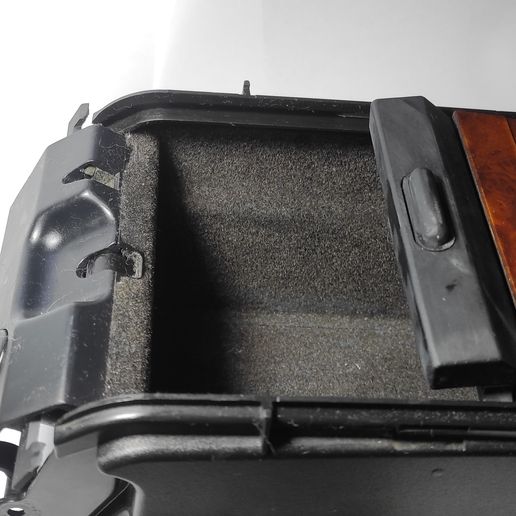 🪵 Wood Pane Arm Rest Lid MERCEDES BENZ W124・ STL File for 3D printing・Cults