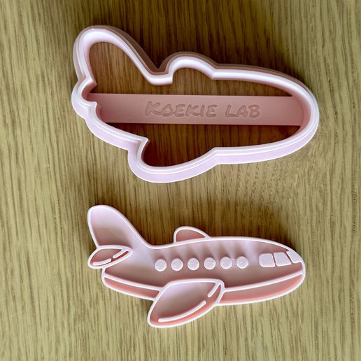 STL file Airplane 5 - Cookie Cutter 🛩️ ・3D printer model to download・Cults