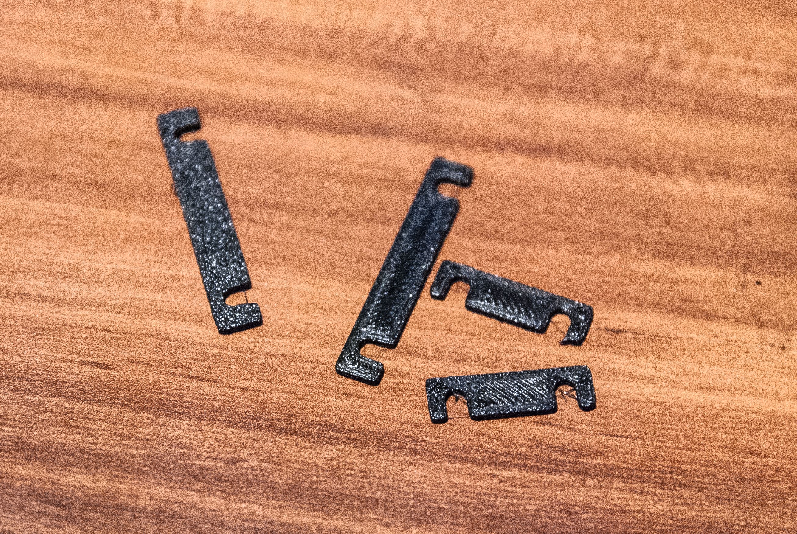 STL file SNRC R3 PRO ROLL CENTER SHIM・3D printer model to download・Cults