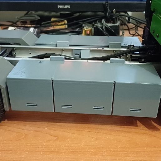 📦 Tool box or battery box for Tamiya long truck chassis and fender ...