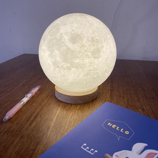 🌙 16cm Realistic Moon Lamp STL | 3D Printable Lunar Lamp Shade | Desk ...