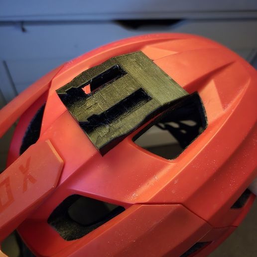 Archivo 3D gratis Curved Double Shredlight mount for helmet 🪖 ・Modelo ...
