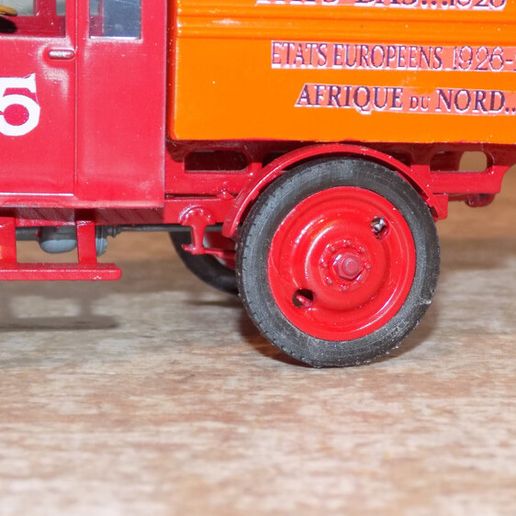 🚜 ROAD TRACTOR LATIL 1930 ECH : 1/43ème・ STL File for ・Cults