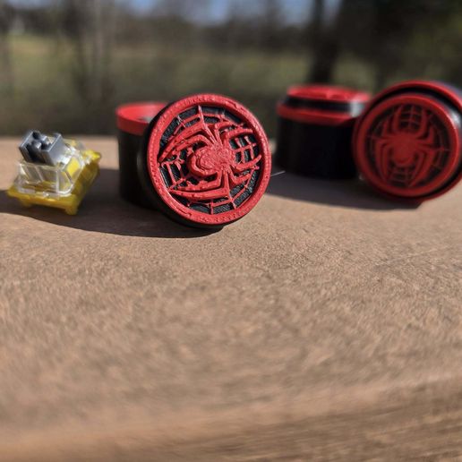 👌 Spider-man Clicker Fidget and Keychain・ 3MF File for 3D printing・Cults