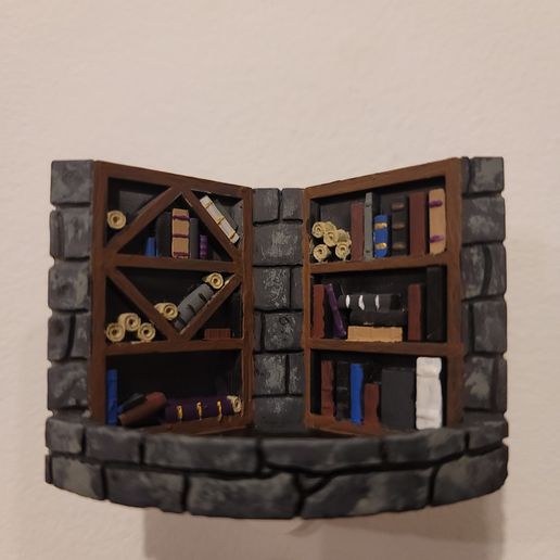 STL file Solo Mini Wall Display - Library/Study Backdrop For Miniature ...