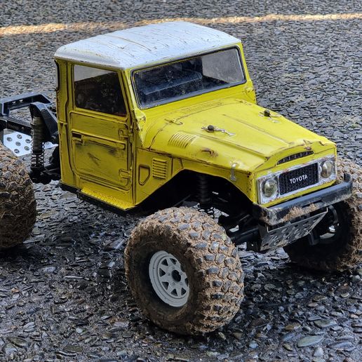 🚗 Toyota FJ45 grill for 1/10th crawlers・ STL File for 3D printing・Cults