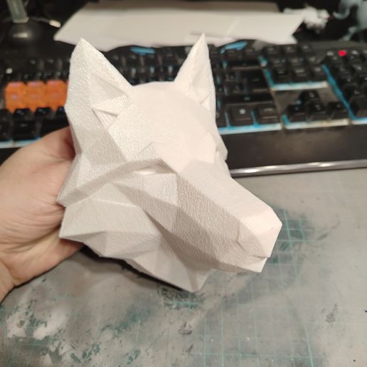 🐺 Low Poly Wolf's Head - Wall Decor・Free STL File for 3D printing・Cults