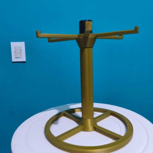 🔑 enhanced rotating key ring display stand・ 3MF File for 3D printing・Cults