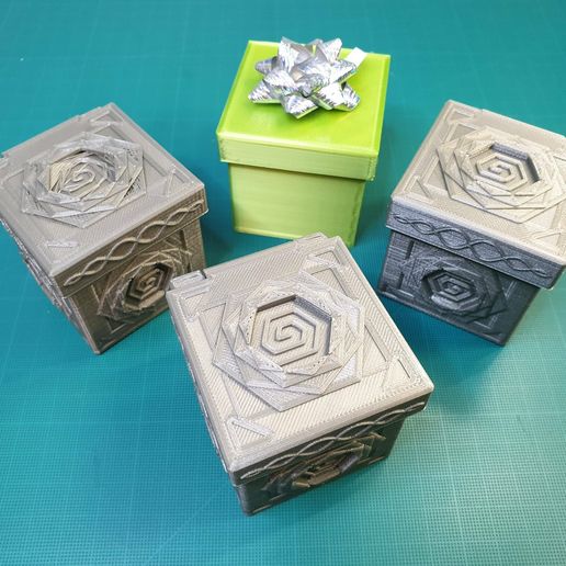 🧩 Vortex Puzzle Box || Print in Place・ STL File for ・Cults