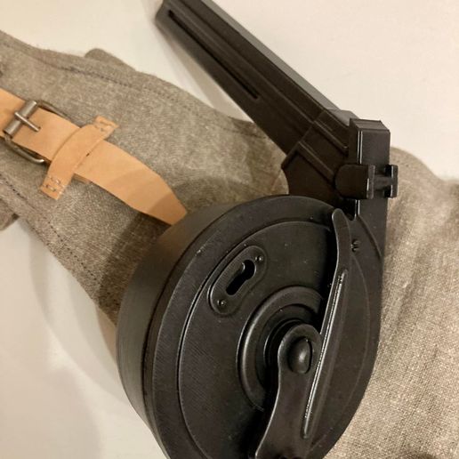 🥁 Drum magazine for P08 Luger and MP18・ STL File for ・Cults