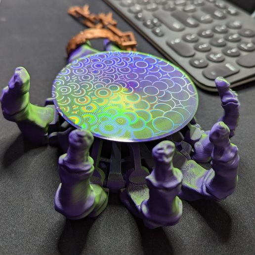 💀 Skeleton Hand: Halloween Self-Adjusting Coaster・3D Print・Cults