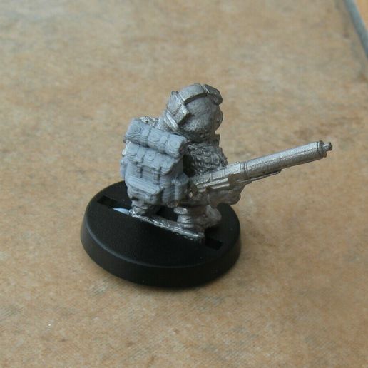 🛰 Tofty's Space Dwarf Backpack 2・Free STL File for 3D printing・Cults