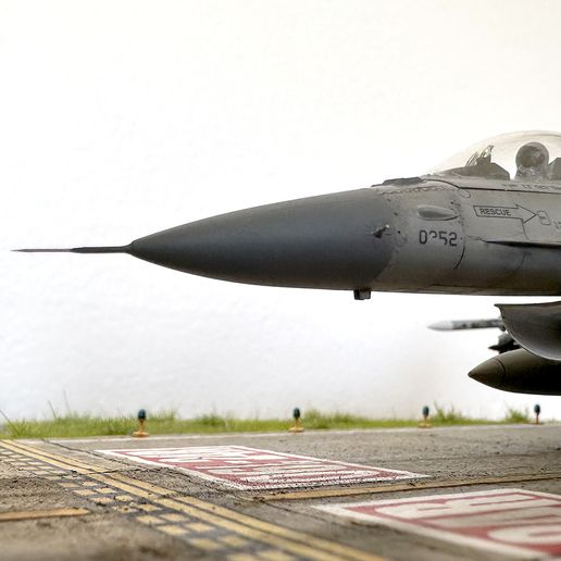 ️ F-16C Pitot (1/72)・Free STL File for 3D printing・Cults