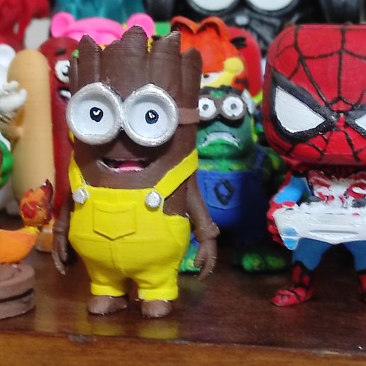 👹 Minion Groot (free this week) - Desktopable minifig + keyring ...