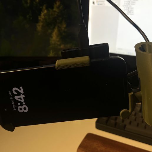 📱 iPhone 15 Pro Max Camera Rig STL・ STL File for 3D printing・Cults