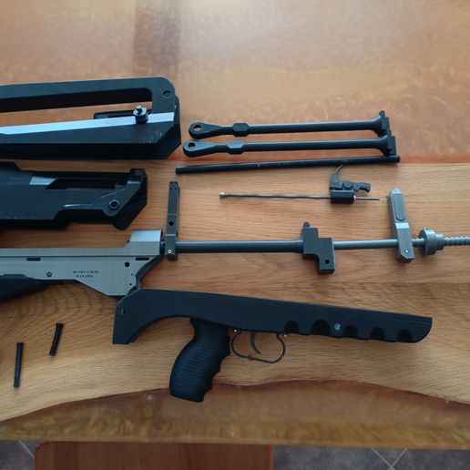 🔫 FAMAS F1 rifle・ 3D File for 3D printing・Cults