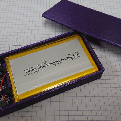 💾 H913-A v2.0 Powerbank with dual flat LiPo batteries・Free 3D File for ...