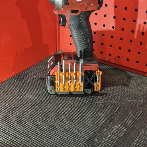 💪 Milwaukee modular drill bit holder・ STL File for 3D printing and ...