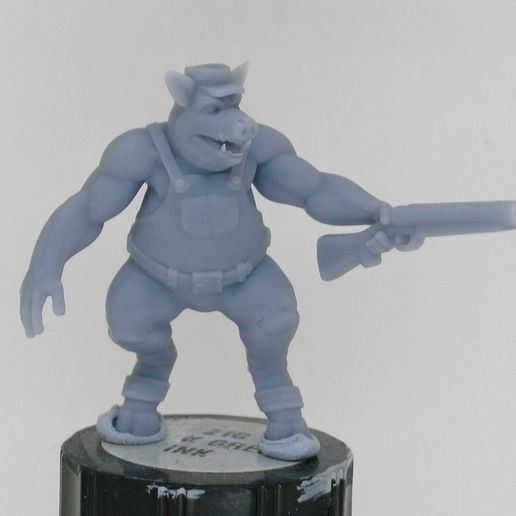 3D printed Practical Pig Man • made with Elegoo Mars 3 Pro・Cults