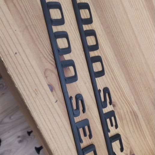 STL file Mercedes SEC logo 1000SEC 🚗 ・3D printer design to download・Cults