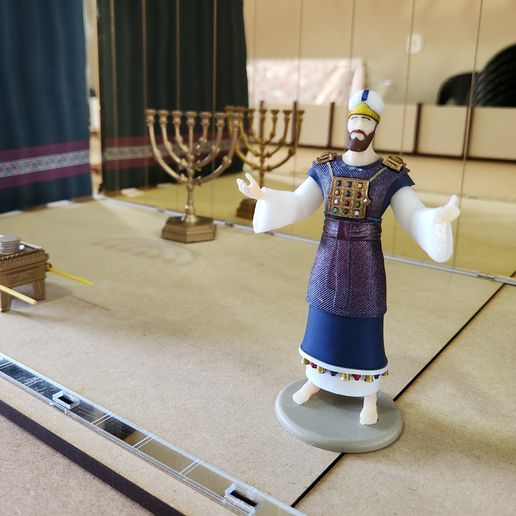 🏜️ Sanctuary Characters - Desert Tabernacle - Israelite high priest ...