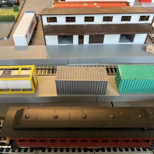 🪖 Tank containers collection (HO scale)・3D Print with the Ender 3 3D ...