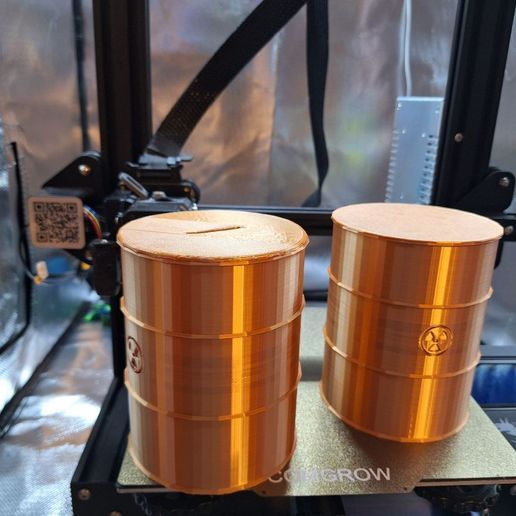 STL file Toxic Waste Barrel Coin Bank 🪙 ・3D print design to download・Cults