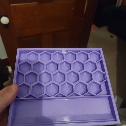 STL file Hexagon Paint Tray 🎨 ・3D print design to download・Cults