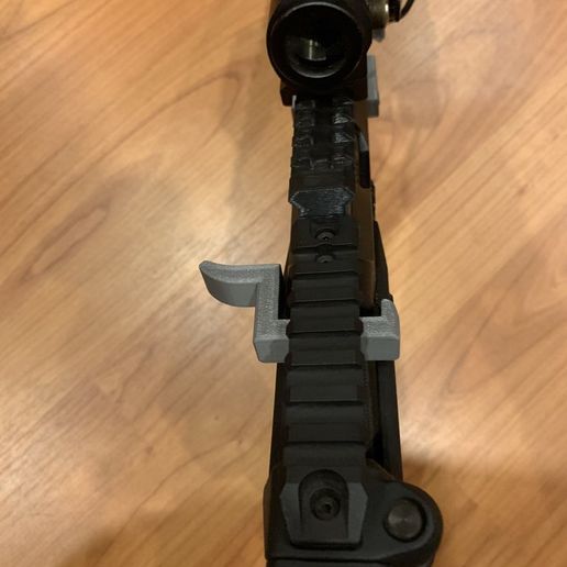 ⚽ AAP-01 Right-Charging handle for folding stock・Free 3D File for ・Cults