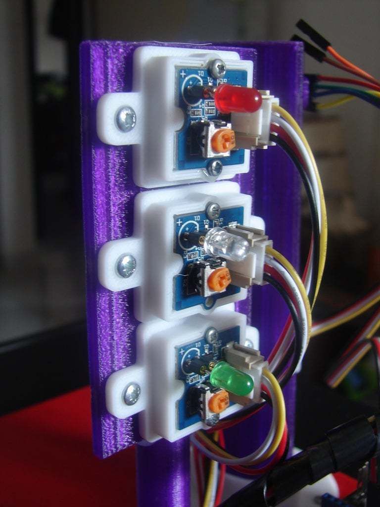 Download free STL file Arduino Traffic Light / Feu tricolore • 3D ...