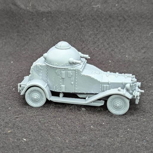 🚗 Vickers Crossley armoured car (Type 87 Crossley) + 2 Crewmen (UK ...