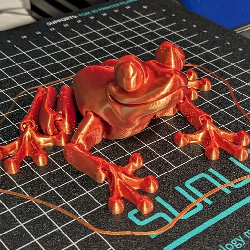 🐸 Cute Flexi Print-in-Place Frog・3D Print with the Ender 3 3D printer・Cults