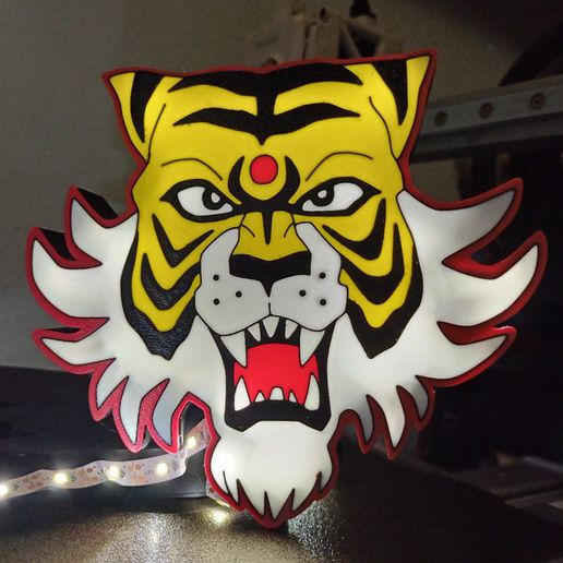 🐅 Tigerman Tiger Man Lightbox・ 3MF File for 3D printing・Cults