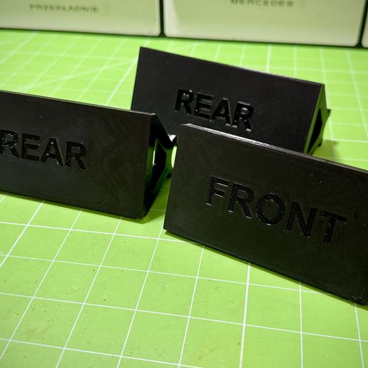 🛞 BoomRacing BRX02 6x6 Defender axle stand・ STL File for 3D printing・Cults