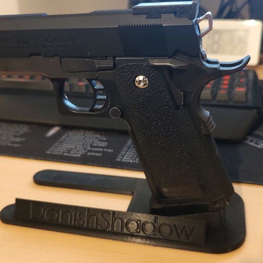 🔫 Simple Hi Capa Stand・Free STL File for 3D printing・Cults