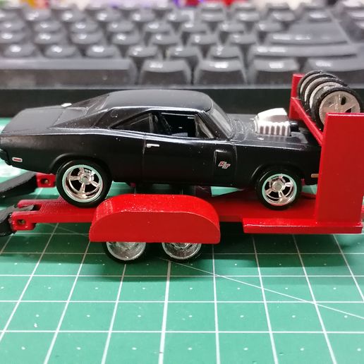 STL file Race trailer 🏎️ ・Template to download and 3D print・Cults