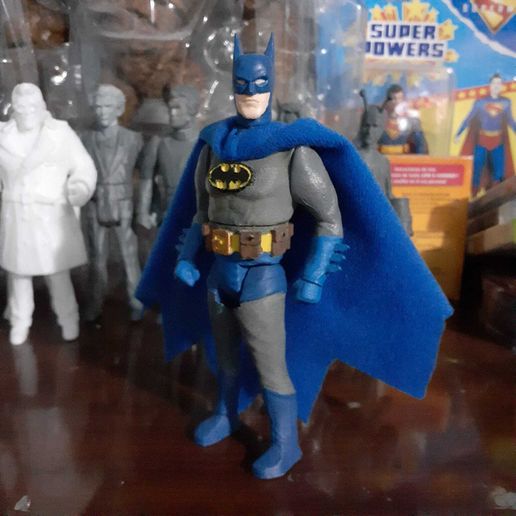 🦸 BATMAN RETRO ACTION FIGURE・ STL File for 3D printing・Cults