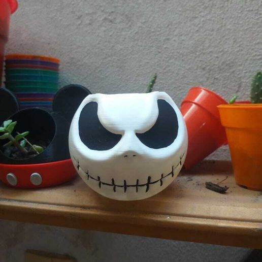🪴 Jack Skellington Pot/Pen holder・ STL File for ・Cults