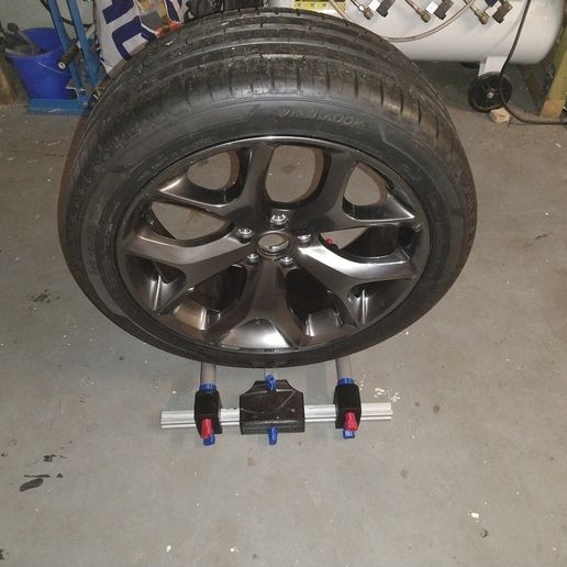 🚗 Car Wheel Spinner (for easy cleaning or mounting)・ STL File for 3D ...