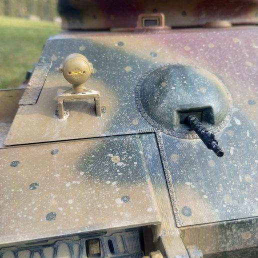 🪖 RC Tank Löwe 1:10 (Schwerer Löwe)・ 3D File for 3D printing・Cults