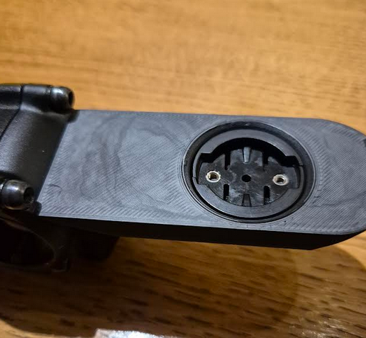 ⚽ Aero Trek blendr mount for Garmin Edge 1040・Free 3D File for ・Cults